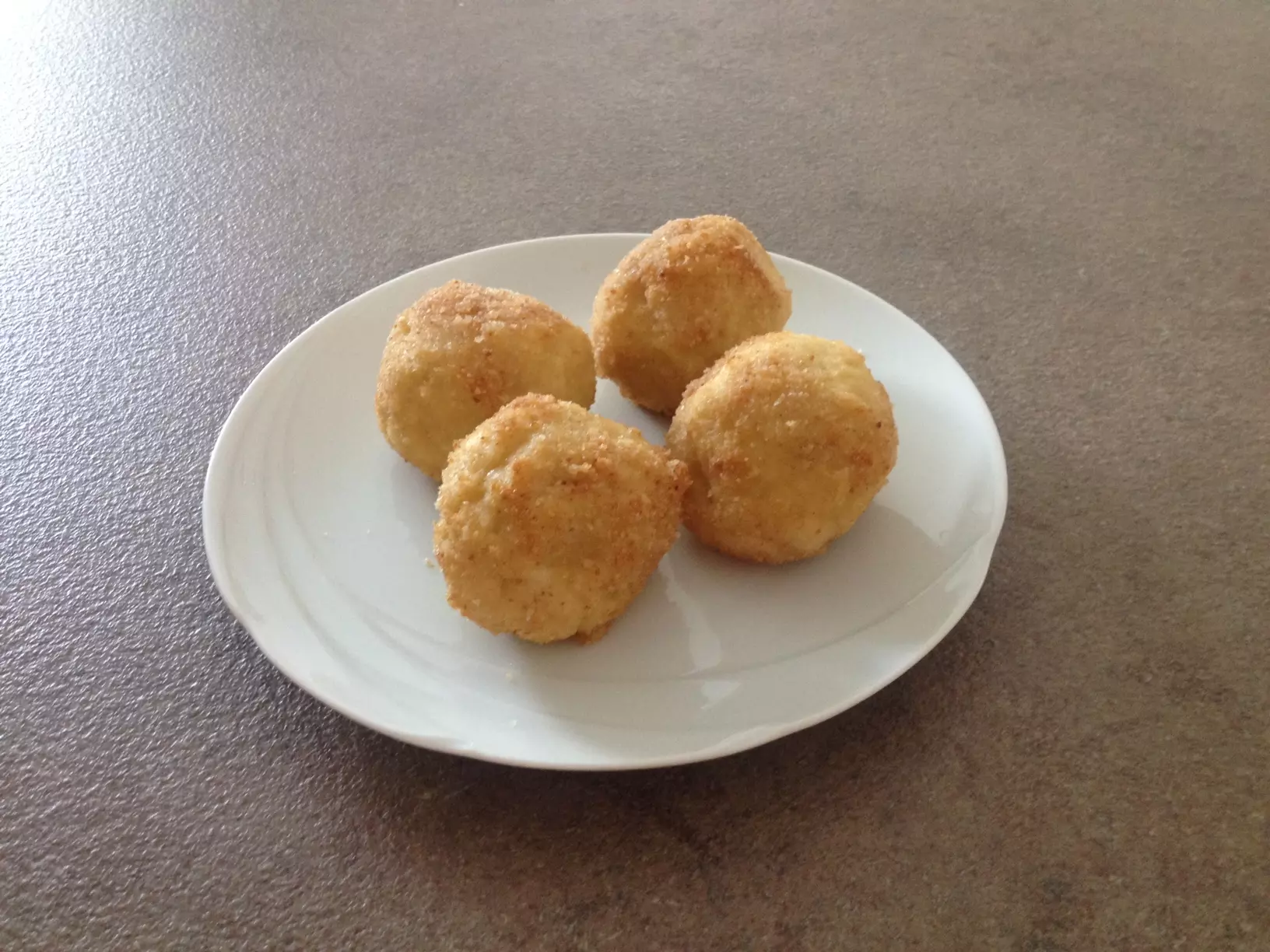 Slivovi cmoki iz kamutove moke / Blog | Blog - Malinca.si